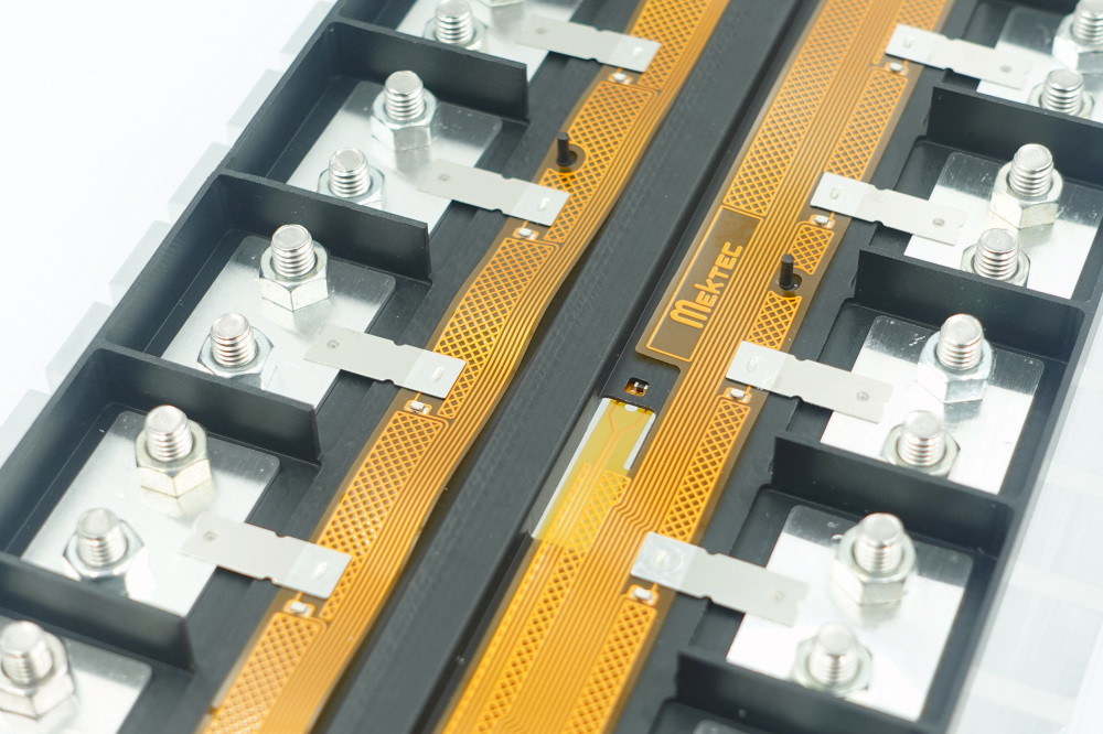 自動車用FPC |NOK株式会社